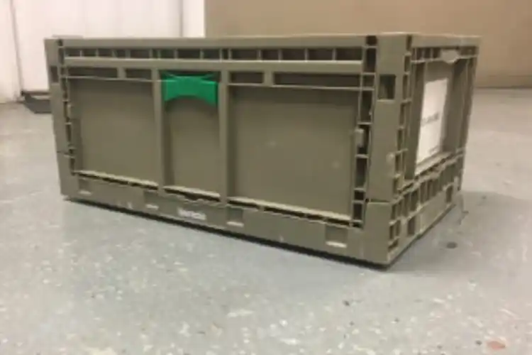 Plastic Shipping Containers For Sale ♻️ Green Processing